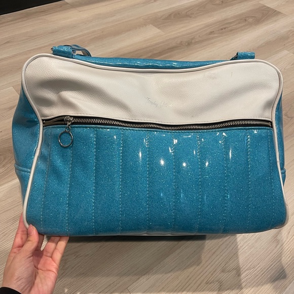 Trophy Queen | Bags | Trophy Queen Travel Bag | Poshmark